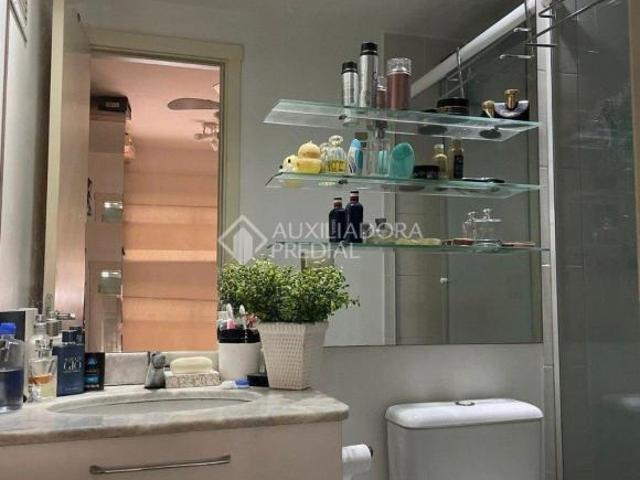 Apartamento no bairro Partenon