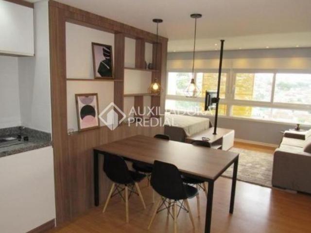Apartamento no bairro Partenon