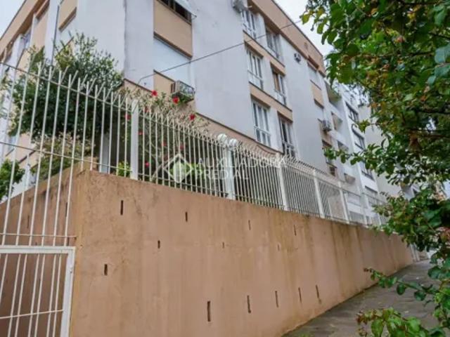 Apartamento no bairro Petrópolis