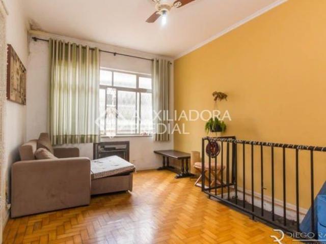 Apartamento no bairro Petrópolis