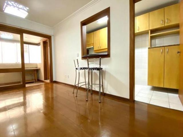 Apartamento no bairro Petrópolis