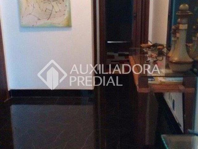 Apartamento no bairro Petrópolis