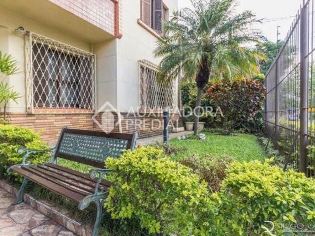 Apartamento no bairro Petrópolis