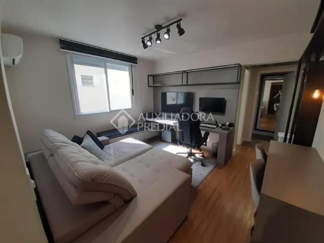 Apartamento no bairro Petrópolis