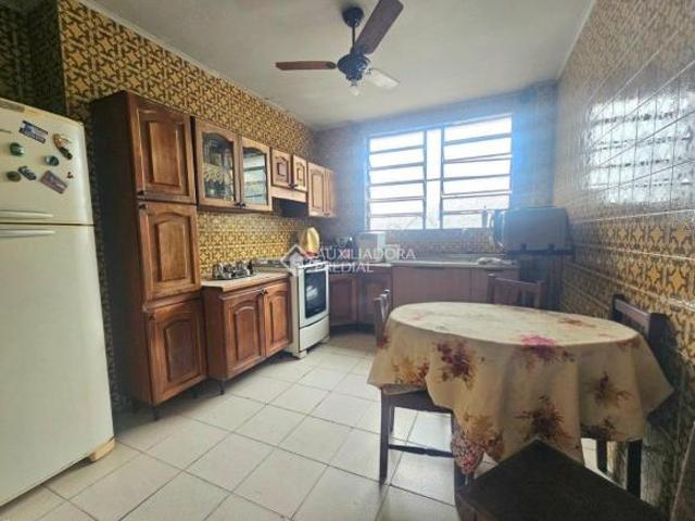 Apartamento no bairro Petrópolis