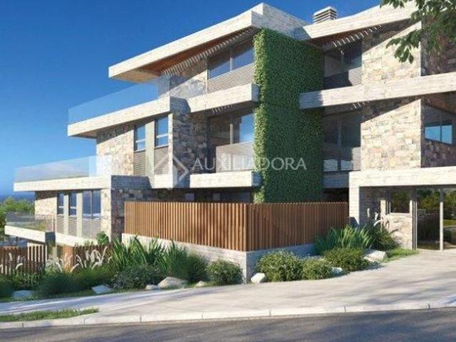 Apartamento no bairro Prainha