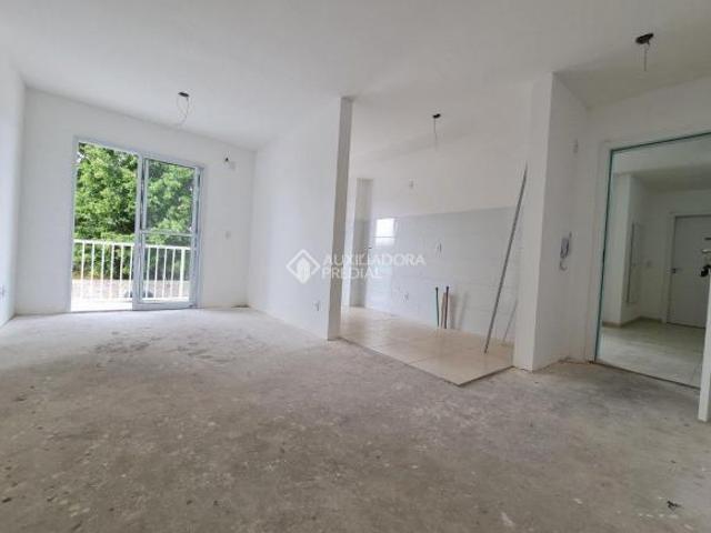 Apartamento no bairro Primavera em Novo Hamburgo com 2 dormitórios