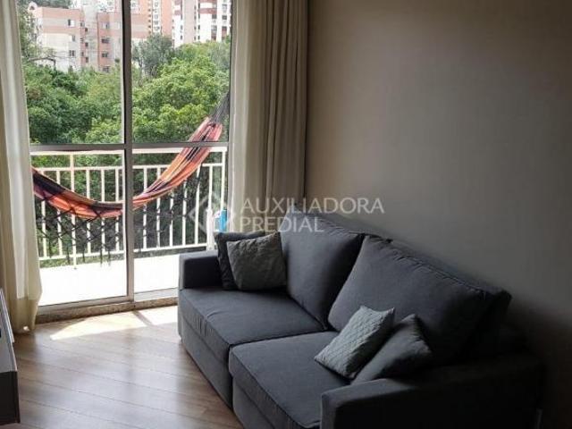 Apartamento no bairro Protásio Alves