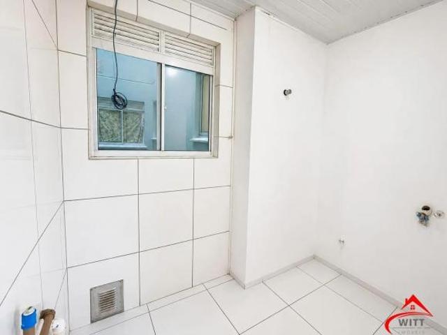 Apartamento no Bairro restinga 2 Dormitórios