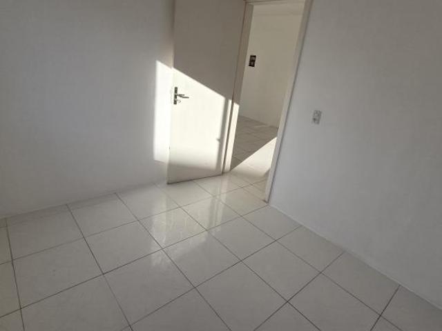 Apartamento no bairro Restinga 2 dormitórios 1 vaga