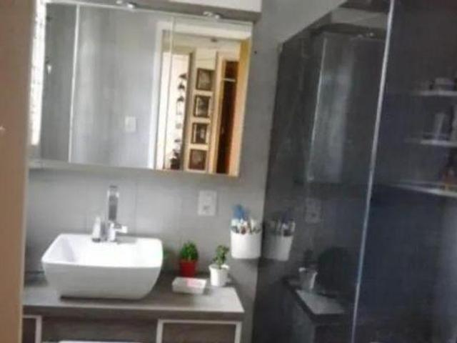 Apartamento no bairro Rio Branco de 2 dormitórios