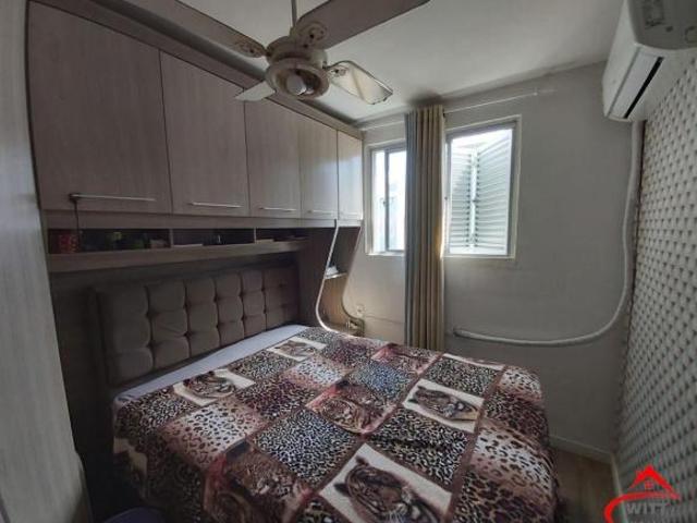 Apartamento no bairro Rubem Berta