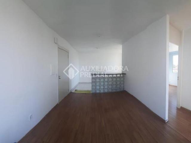 Apartamento no bairro Rubem Berta