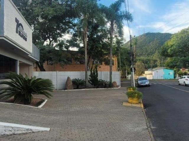 Apartamento no bairro Timbaúva em Porto Alegre/RS