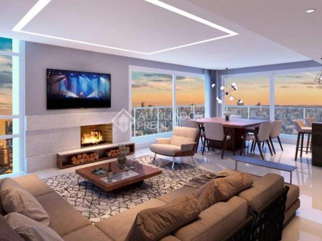Apartamento no bairro Três Figueiras