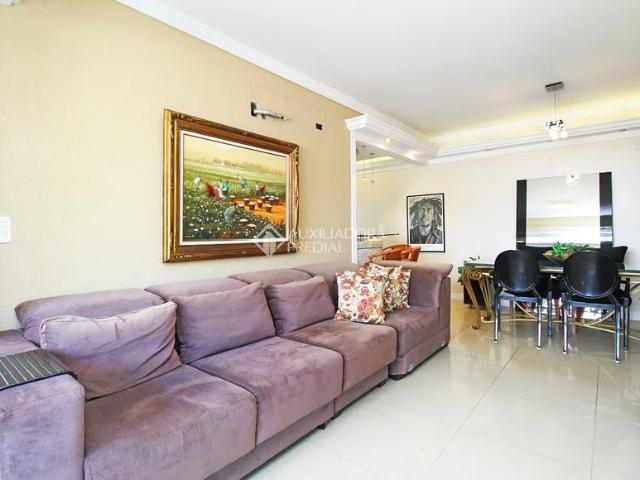 Apartamento no bairro Três Figueiras