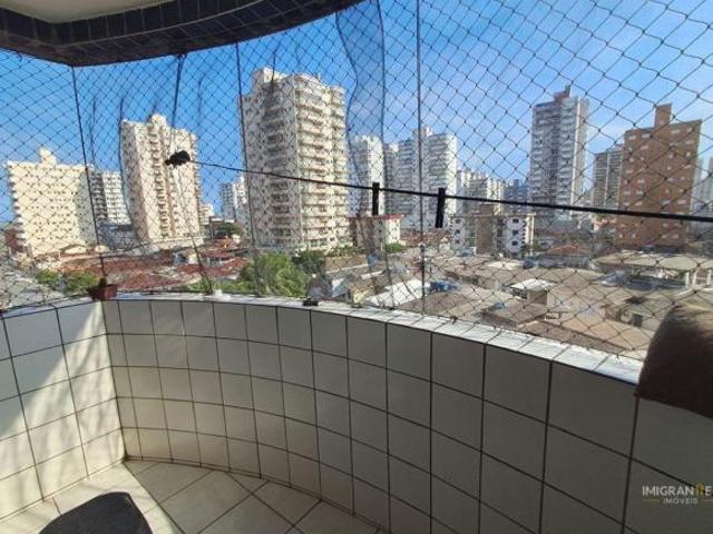 Apartamento no bairro Tupi em Praia Grande SP