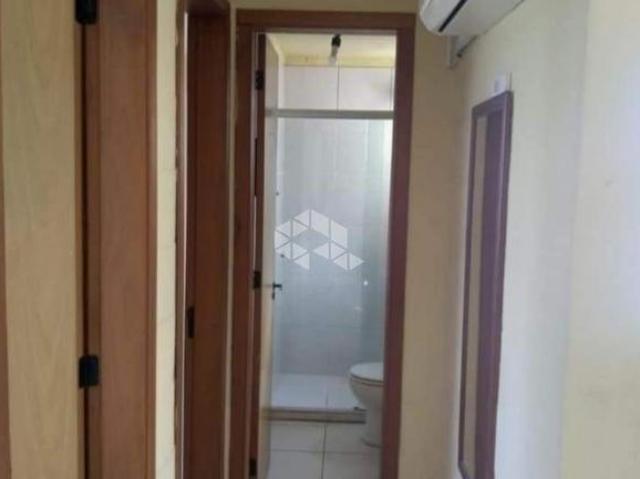 Apartamento no bairro Vila Nova 2 dormitórios Reformado