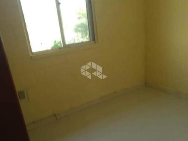 Apartamento no bairro Vila Nova 2 dormitórios Reformado