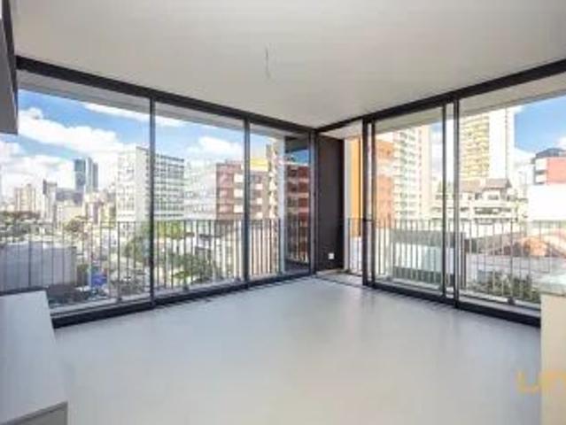 Apartamento no Batel de 104 m² com 2 quartos