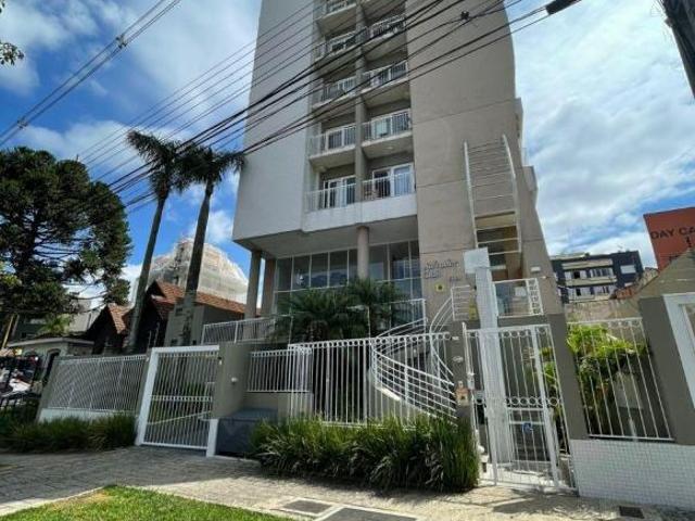 Apartamento no Batel, dois quartos, suíte, uma vaga