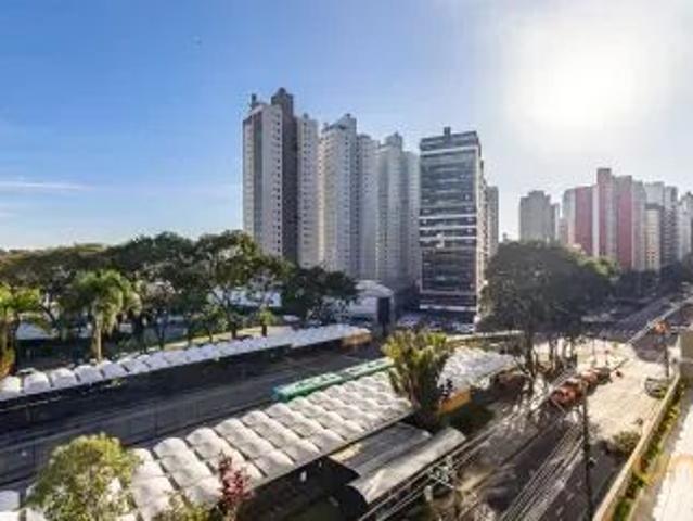 Apartamento no Bigorrilho de 111.57 m² com 2 quartos