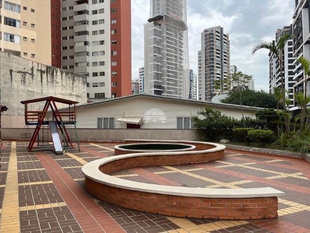 Apartamento no Bigorrilho de 126 m² com 3 quartos