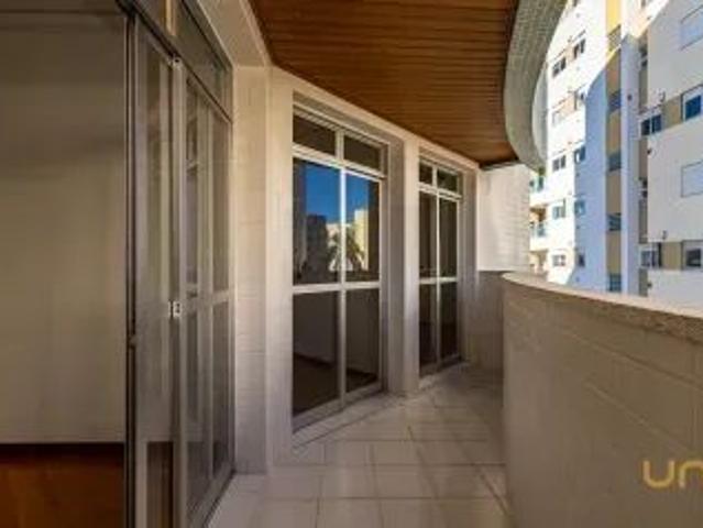 Apartamento no Bigorrilho de 136.55 m² com 3 quartos