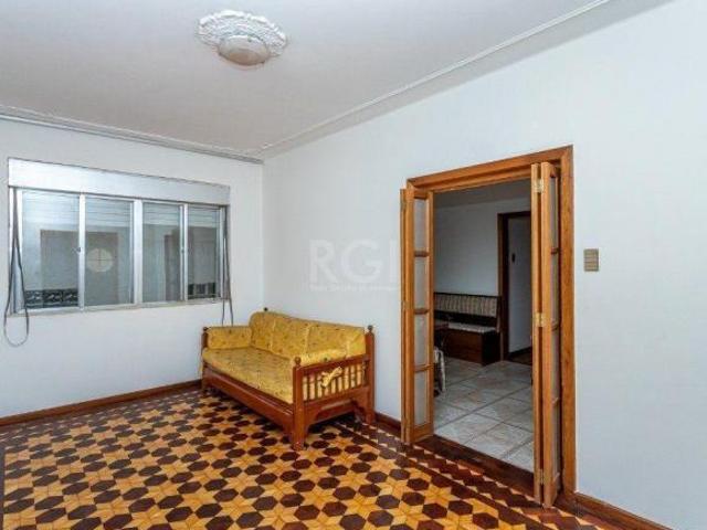 Apartamento no Bom Fim de 3 dormitórios