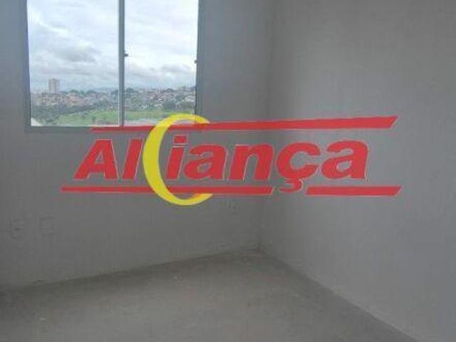 Apartamento no Bonsucesso com 2 quartos