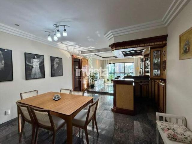 Apartamento no Boqueirão Espaçoso e bem localizado