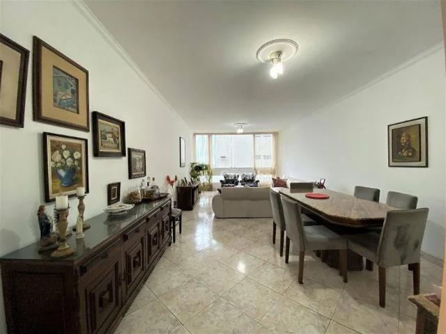 Apartamento no boqueirão vista mar. Prédio frente mar & Oportunidade & Esperando por vo