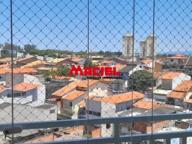 Apartamento no Boulevard Flamboyant 9º andar