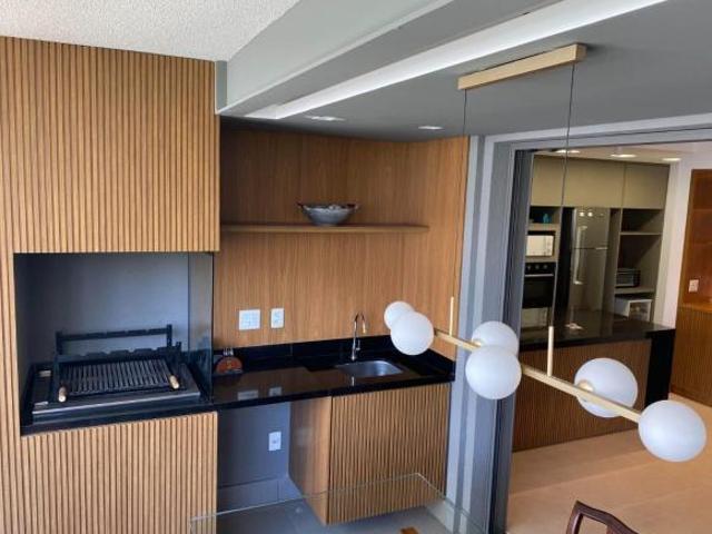 Apartamento no Brooklyn. Perto do Shopping Morumbi. 3 suítes. 5 banheiros, lavabo, cozinha americana