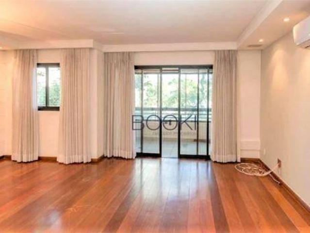 Apartamento no Brooklin Venda e Locação 4 Dormitórios 3 vagas de Garagem