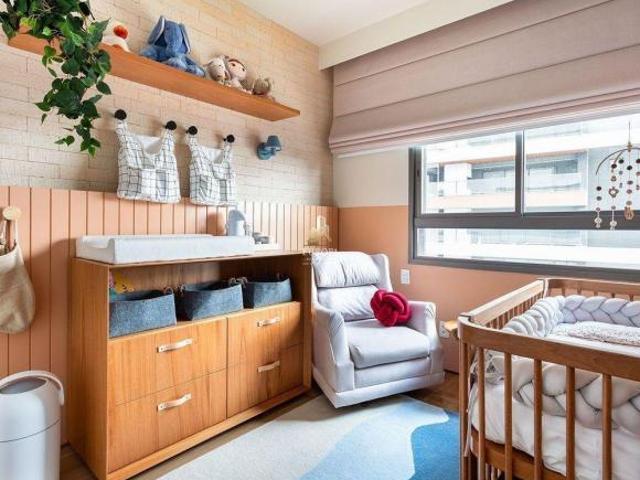 Apartamento no Brooklin à venda com 105m², 2 quartos com 2 suítes
