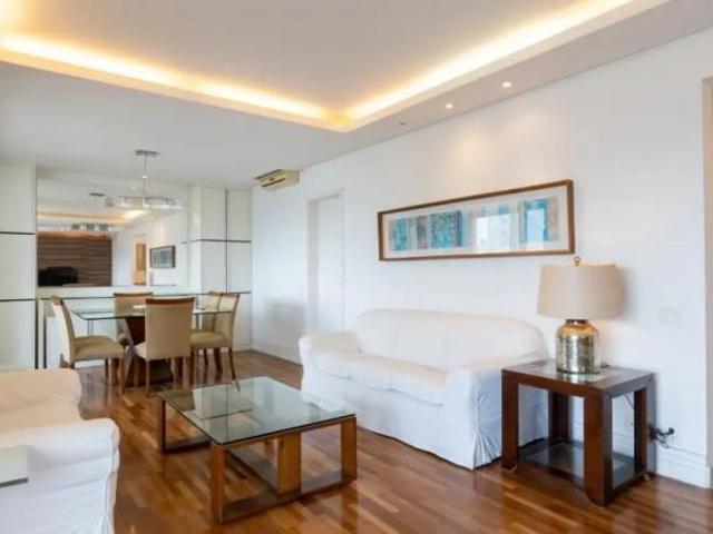 Apartamento no Brooklin com 3 quartos, sendo 3 suítes, 168m²