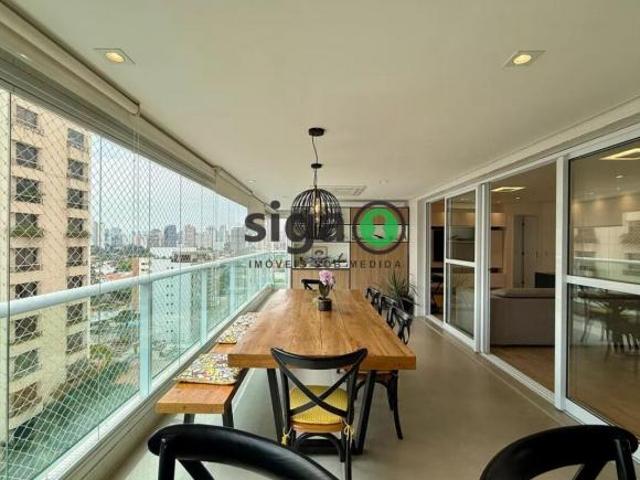 Apartamento no Brooklin com 3 Suites