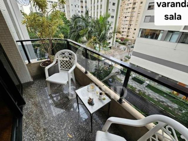 APARTAMENTO NO BROOKLIN COM 124M² 4 QUARTOS 01 SUÍTE E 2 VAGAS