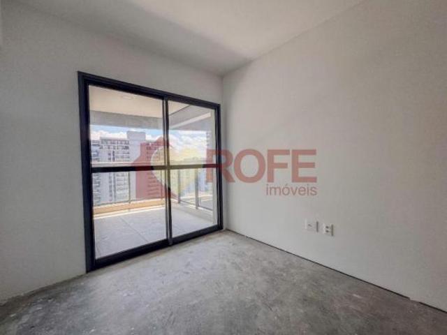 Apartamento no Brooklin com lazer completo, piscina no rooftop e ao lado do metrô