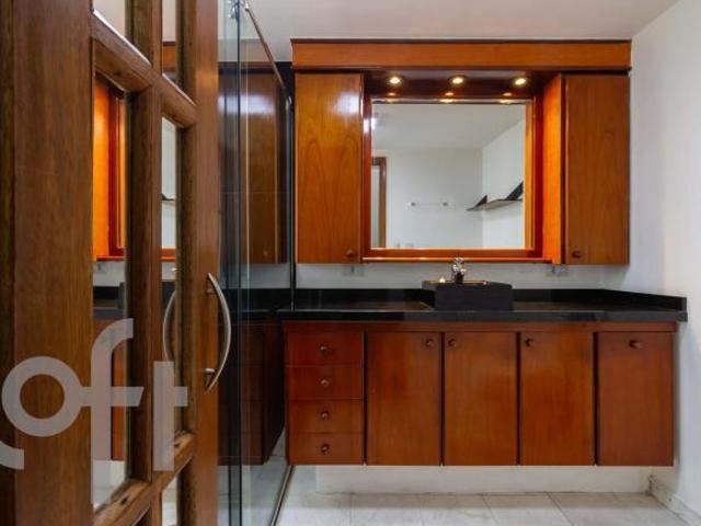 Apartamento no Brooklin Paulista em São Paulo SP código 18055