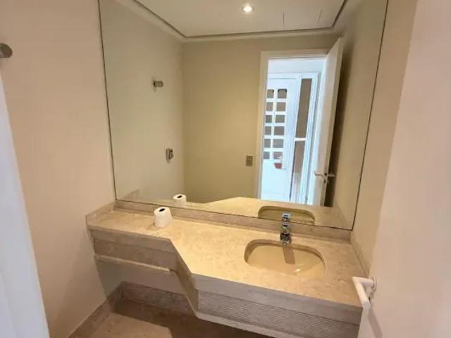 Apartamento no Brooklin piscina privativa na sacada 216 metros 1 por andar
