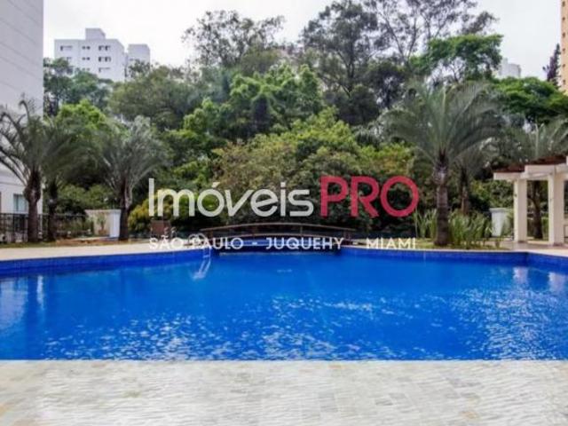 Apartamento no Brooklin Reformado andar alto