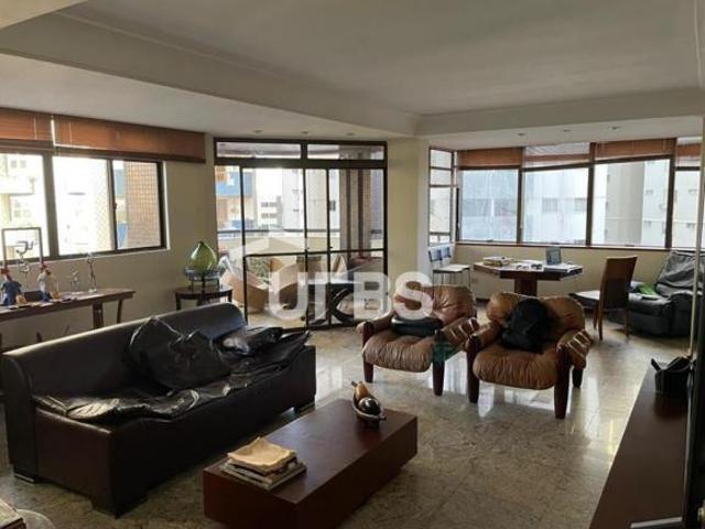 Apartamento no Bueno proximo praça t 25