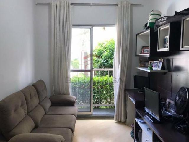 Apartamento no cambuci