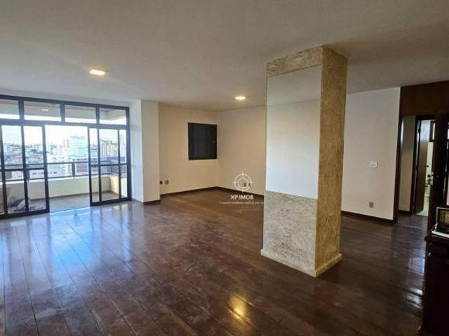 Apartamento no Cambuí com 2 dormitórios, 140 m²