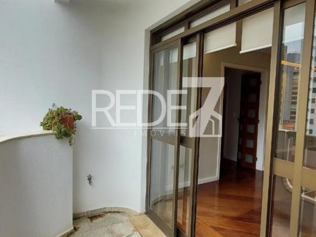 Apartamento no Cambuí em Campinas SP: 3 quartos, 1 suíte, 3 salas, 4 banheiros, 2 vagas de garagem