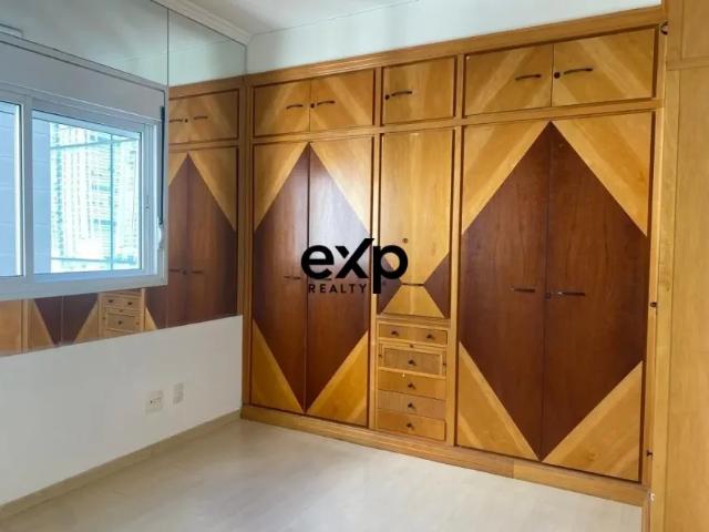 Apartamento no Campo Bello, SP Venda e Aluguel