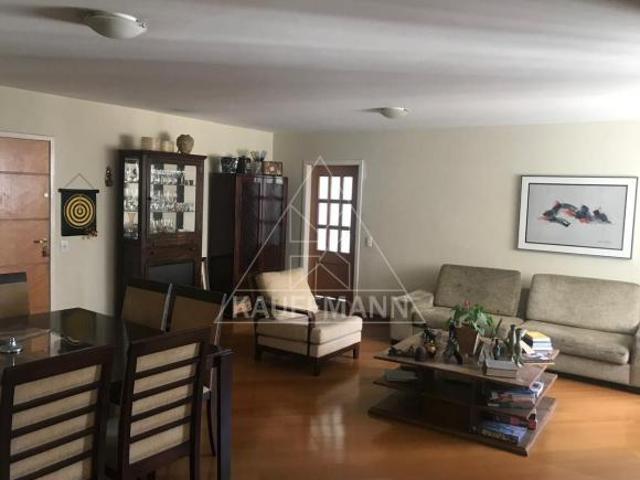 Apartamento no Campo Belo á Venda com 4 Dormitórios 1 Suíte, 1 Vagas e 138m²A.Ú