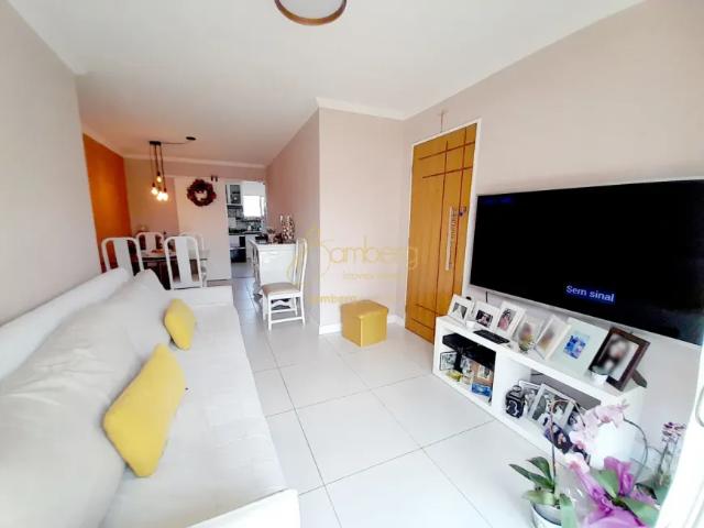 Apartamento, no Campo Belo, com 2 dormitórios, 1 suíte e 1 vaga
